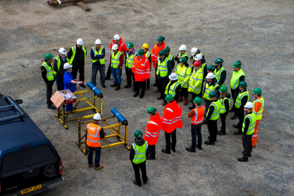 Dart-activated disconnect sub takes new approach to stuck pipe ...